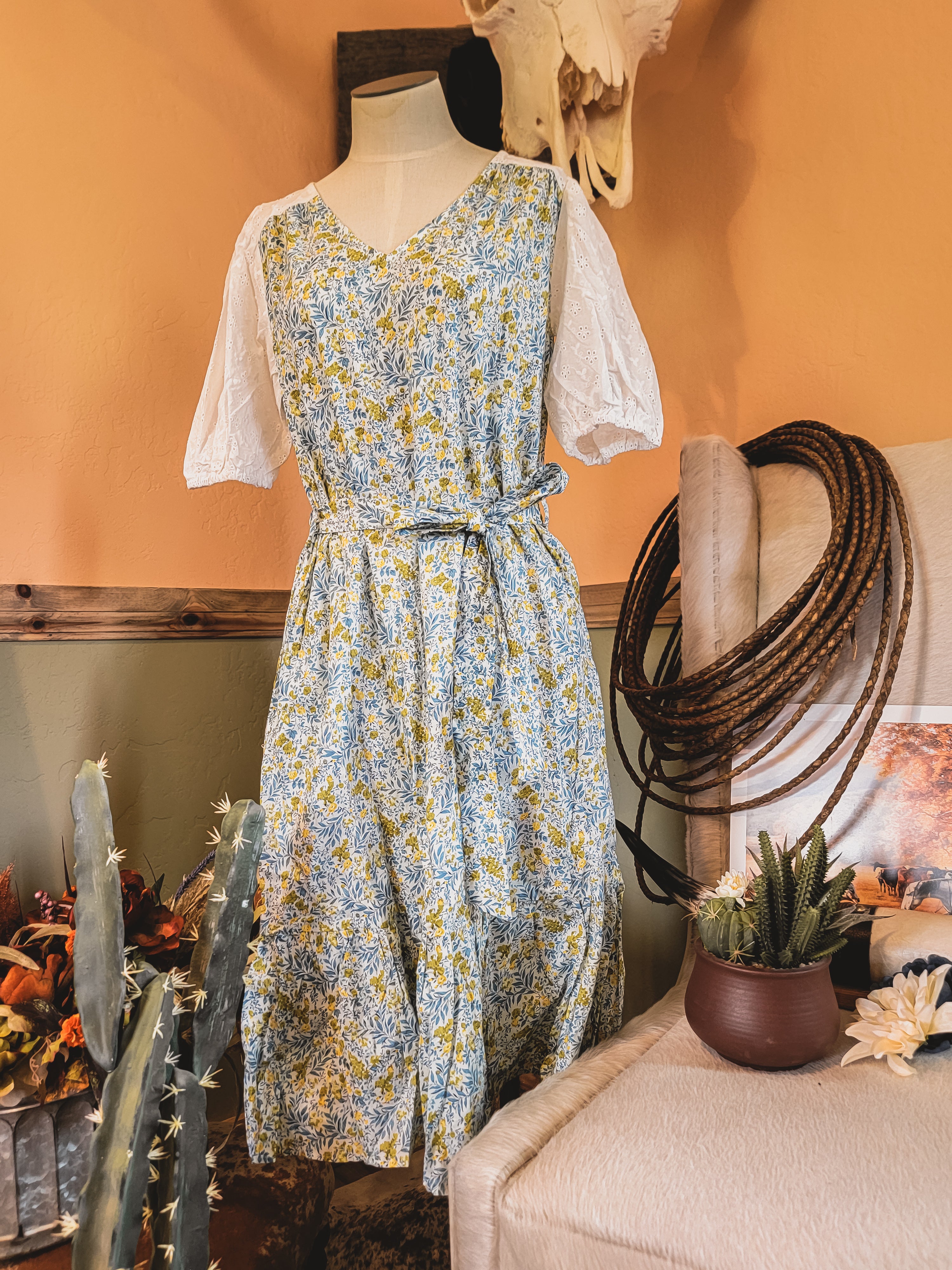 Bumpkin Floral Midi – Ranchy Riatas Boutique